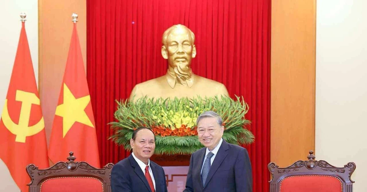 Le leader du PCV reçoit le vice-Premier ministre lao Vilay Lakhamphong ...