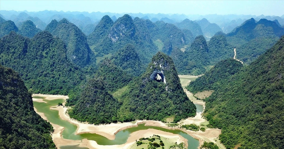 La montagne Mat Thân, un chef-d’œuvre de la nature à Cao Bang ...