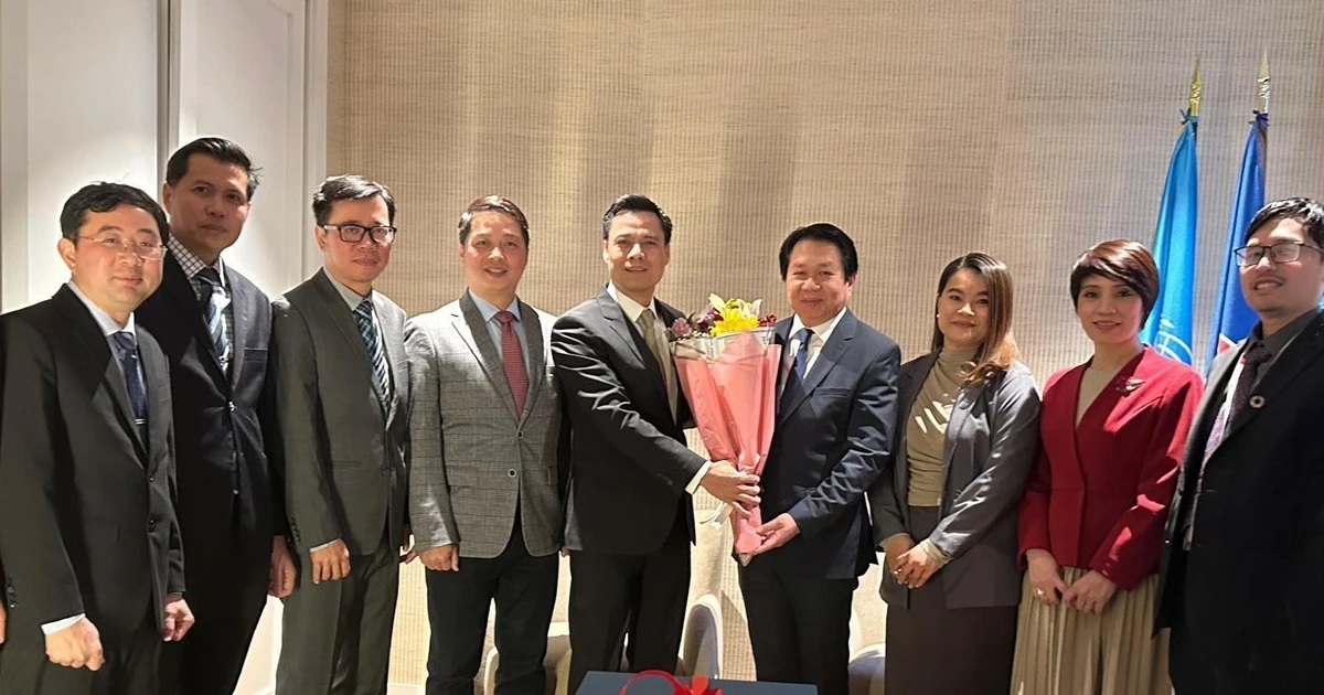 La Mission permanente du Vietnam auprès de l’ONU félicite le Laos et le ...