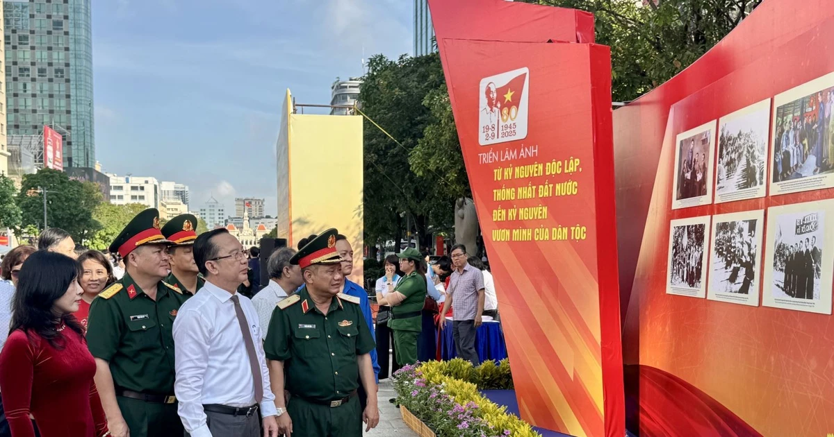 Hô Chi Minh-Ville célèbre le 80e anniversaire de la Fête nationale en ...