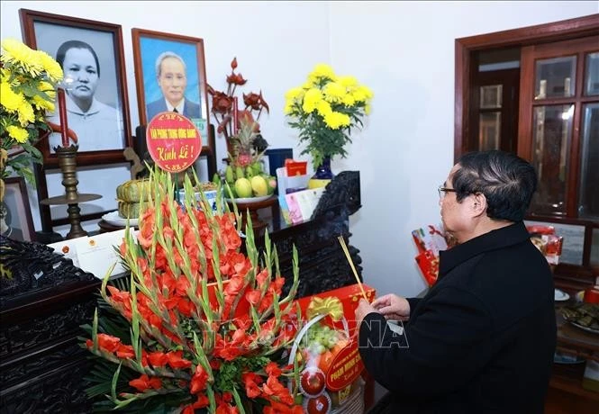 Le PM Pham Minh Chinh rend hommage au PM Pham Van Dông | Vietnam+ (VietnamPlus)