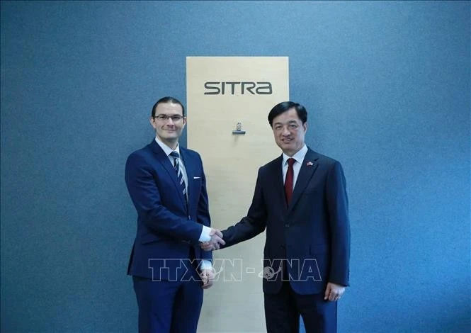 Les expériences des finlandais SITRA et ICEYE inspirent les Vietnamiens